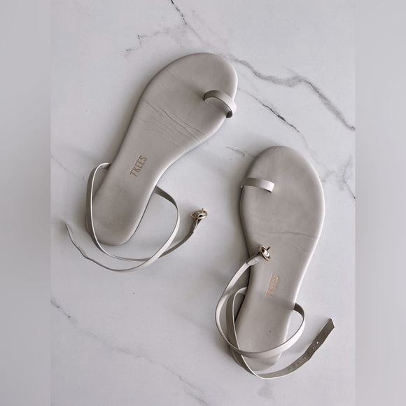 TKEES | Shoes | Tkees Phoebe Leather Sandal Stone | Poshmark